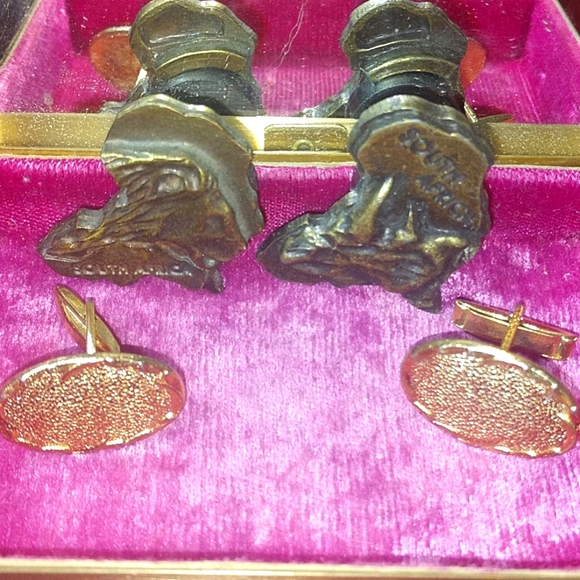 Vintage | Accessories | Mens Vtg Gold Cufflinks 2 South Africa Magnets ...